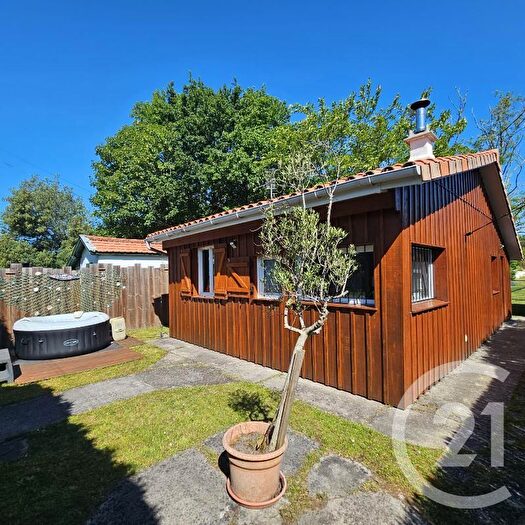 Maison 4 pièces à vendre à Hourtin