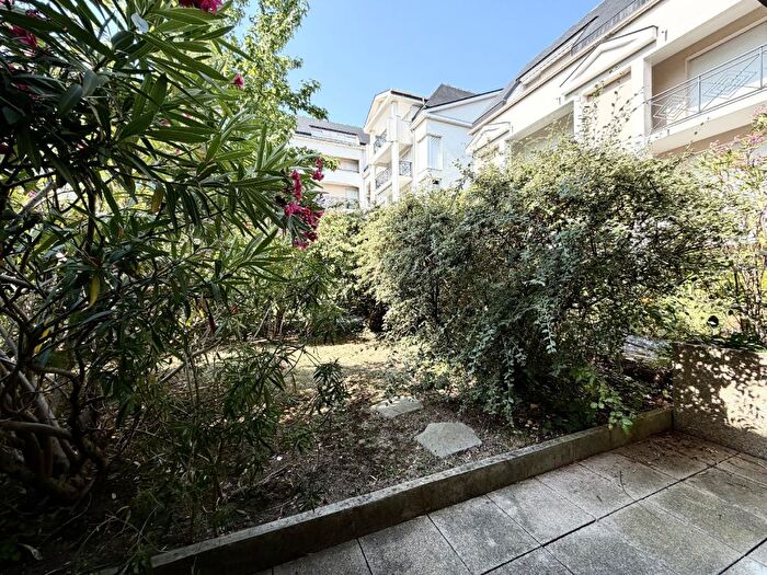 Appartement 3 pièces à vendre à Antony, Croix de Berny