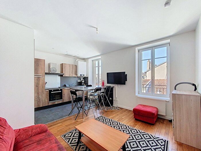 Appartement 4 pièces à Nancy, à louer
