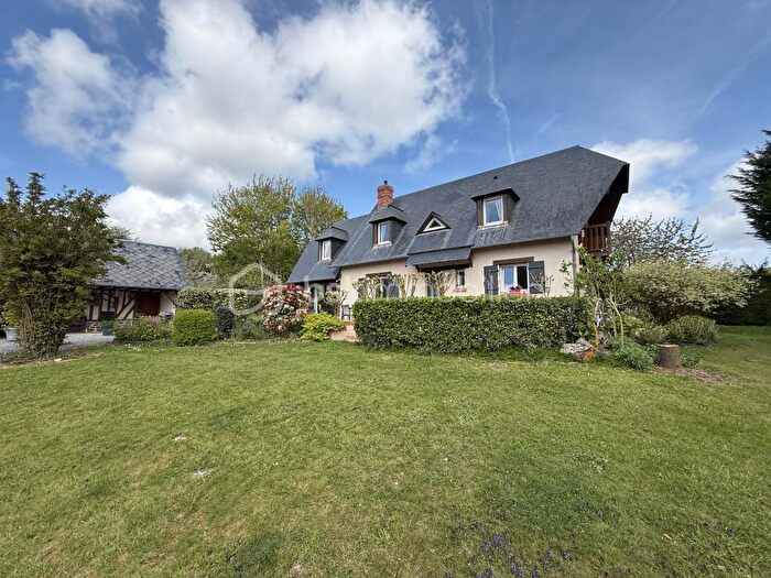 Maison 5 pièces à Pont-l'Évêque, à vendre