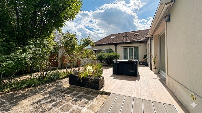 Maison 5 pièces à vendre - Corbeil-Essonnes, Rive droite