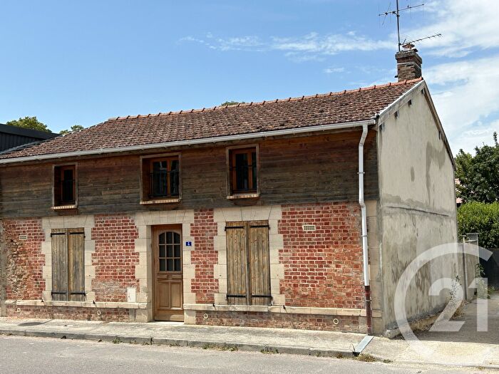 Maison 6 pièces à Écury-sur-Coole, à vendre