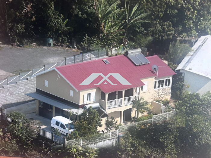 Maison à vendre - Sainte-Suzanne, Bras Pistolet, Espérance - 10 pièces - 6 chambres