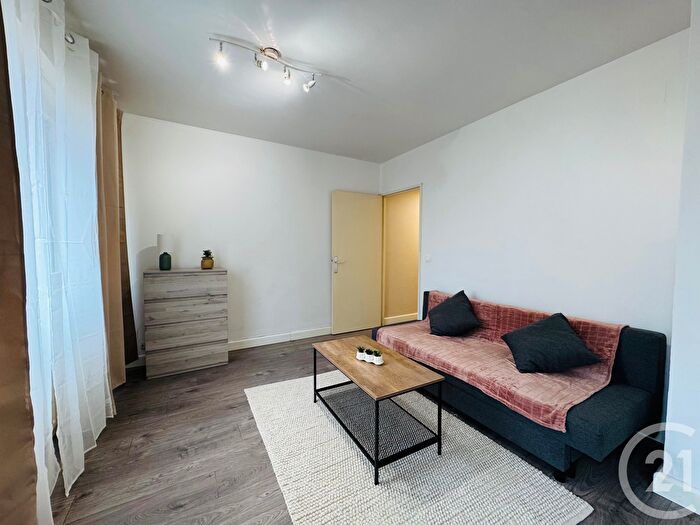 Appartement à louer - Metz, Sablon - 1 pièce