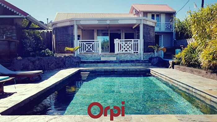 Maison à vendre - Petite-Île, Centre-ville, Piton du Calvaire - 7 pièces - 5 chambres