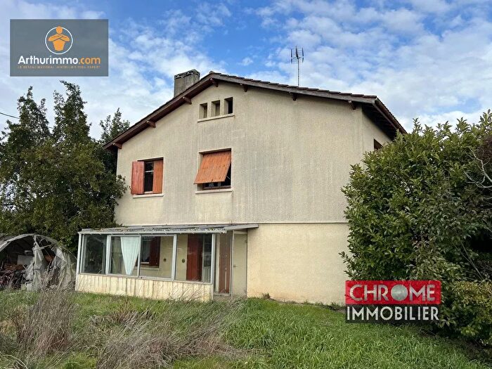 Maison à vendre - Saint-Pardoux-du-Breuil - 7 pièces - 3 chambres