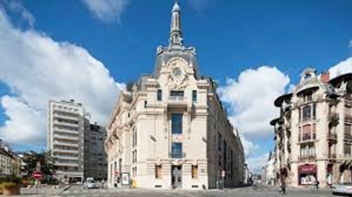 Appartement à vendre - Dijon, Centre-ville - 6 pièces - 4 chambres