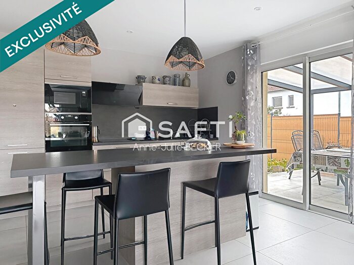 Maison à vendre - Hambach - 5 pièces - 2 chambres