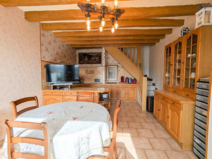 Maison à vendre - Chisseaux - 4 pièces - 2 chambres