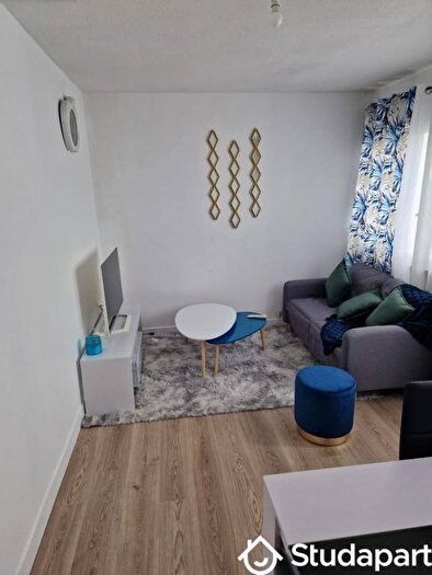 Appartement 1 pièce à louer à Hôtel de Ville, Mons-en-Bar ul