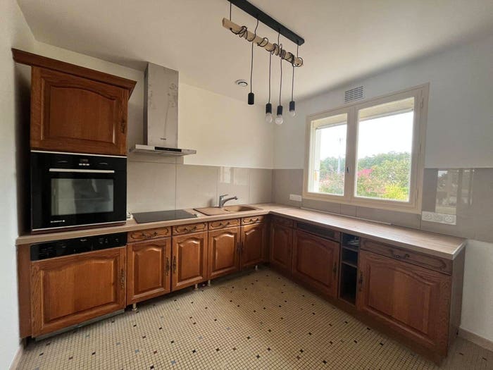 Maison 5 pièces à louer à Angoulême