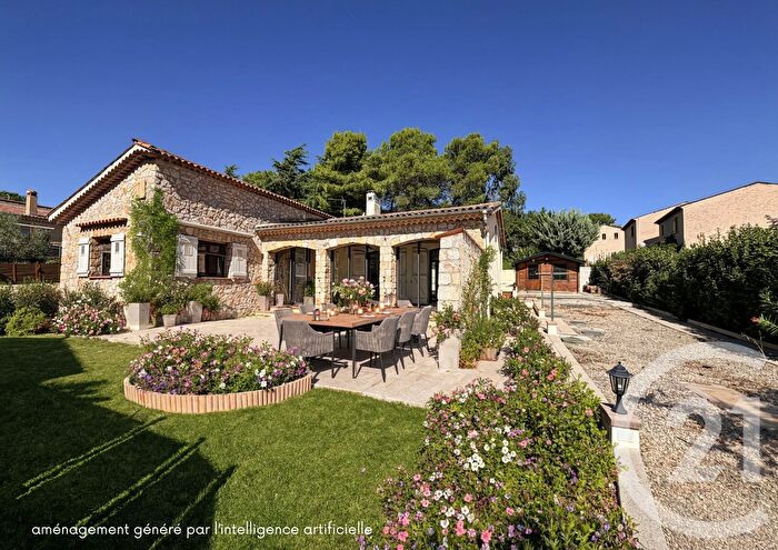 Maison 4 pièces à vendre à Valbonne, Village