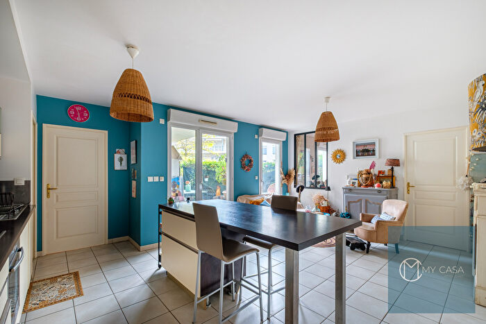 Appartement à vendre - Tassin-la-Demi-Lune, Charles de Gaulle - 3 pièces - 2 chambres