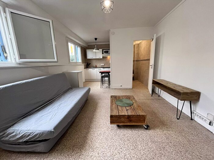 La Ciotat, La Tour - Appartement 1 pièce à louer
