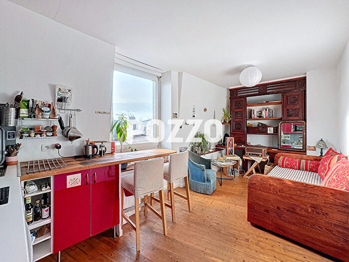 Appartement 2 pièces à Granville, Centre-ville, à vendre