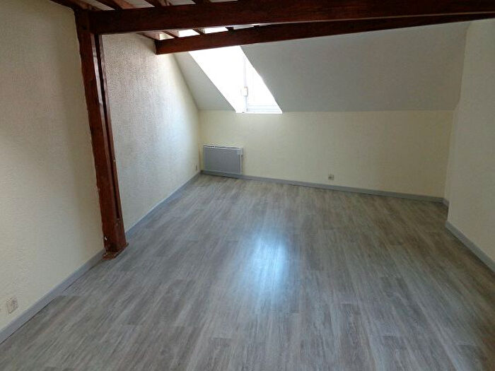 Reims, Europe, Chemin Vert : Appartement 1 pièce à louer