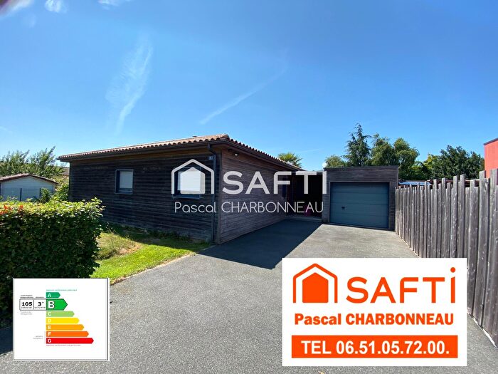 Maison à vendre - La Châtaigneraie - 5 pièces - 3 chambres