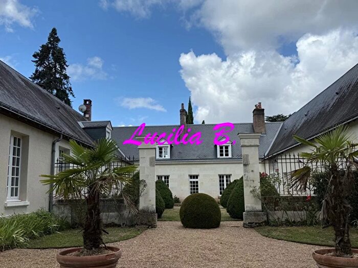 Maison 11 pièces à Saint-Avertin, à vendre