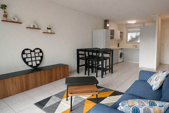 Appartement à louer - Muret, Peyramond - 2 pièces - 1 chambre