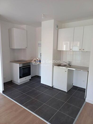 Grosse Pierre-Foch-Dunant-Guynemer-Collinet, Meaux - Appartement 2 pièces à louer