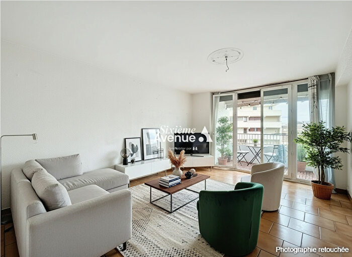 Grasse, Saint-Claude : Appartement 3 pièces à vendre