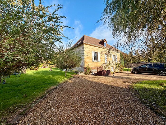 Maison à vendre - Pouilly - 5 pièces - 3 chambres