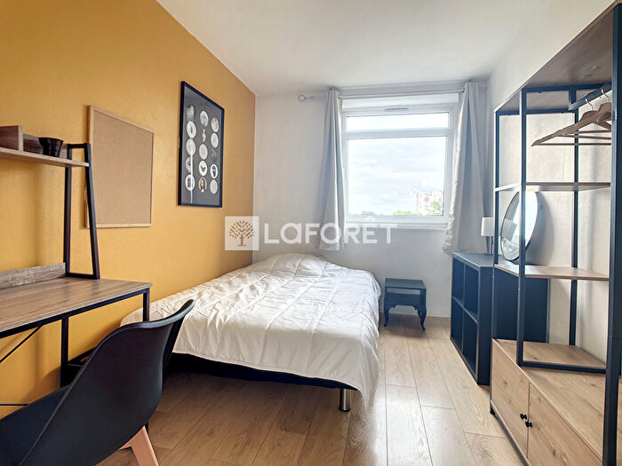 Appartement à louer - Mont-Saint-Aignan, Colbert, Les Coquets - 6 pièces - 5 chambres