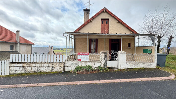 Maison 5 pièces à vendre à Saint-Alban-sur-Limagnole