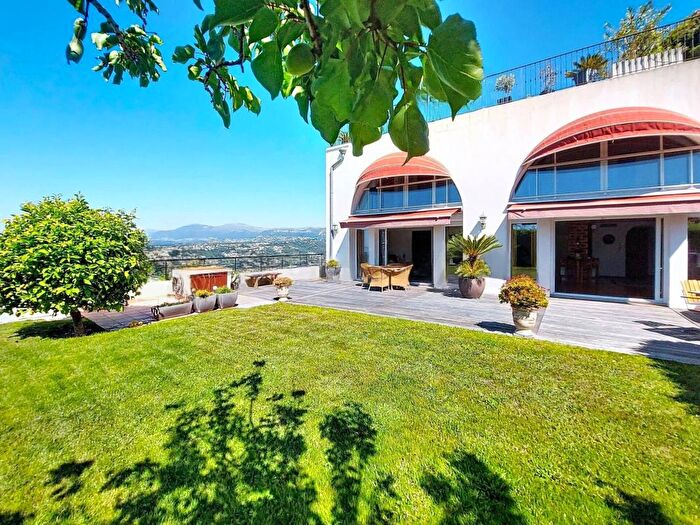 Nice, Saint-Antoine : Appartement 4 pièces à vendre