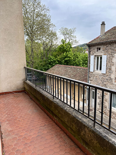 Appartement à louer - Lamastre - 3 pièces - 2 chambres