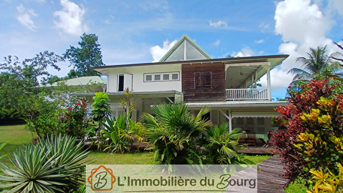 Maison à vendre - Sainte-Rose - 12 pièces - 8 chambres