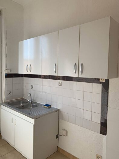 Appartement à louer - Le Centre, Courthézon - 1 pièce