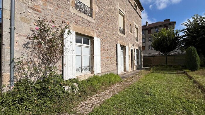 Maison à vendre - Autun, Centre-ville - 12 pièces - 7 chambres