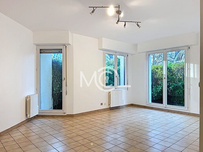 Appartement à louer - Limeil-Brévannes, Anatole France, Piard, Curie - 3 pièces - 2 chambres