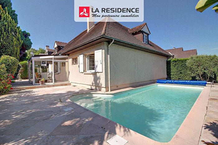 Chambourcy - Maison 8 pièces à vendre