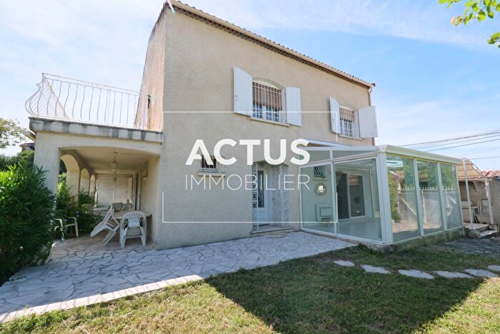 Salon-de-Provence, Pilon Blanc : Maison 5 pièces à vendre