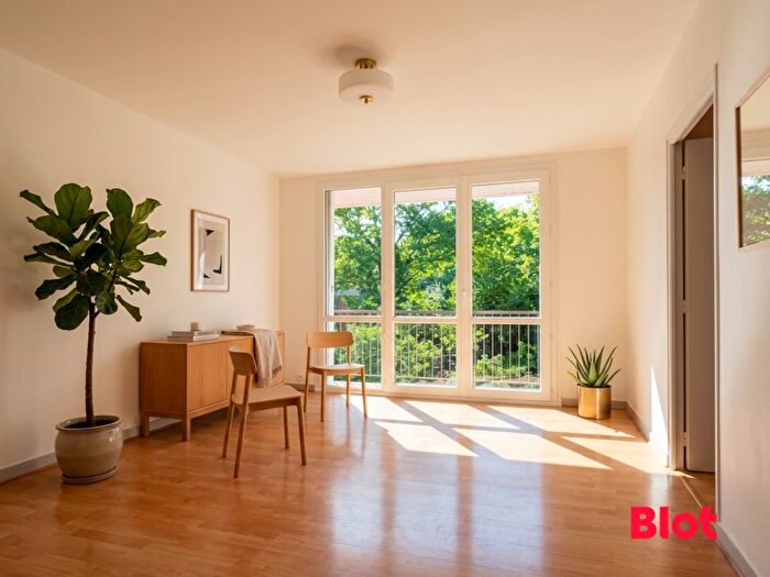 Quartiers Sud-Est, Italie : Appartement 4 pièces à vendre