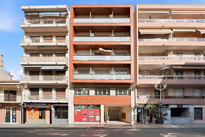 Saint-Laurent-du-Var, Centre-ville, Rascas, Notre-Dame, Condamines - Appartement 1 pièce à vendre