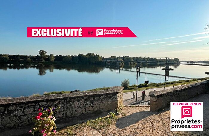 Maison à vendre - Châteauneuf-sur-Loire - 6 pièces - 4 chambres