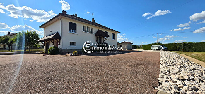 Maison 5 pièces à Louhans, à vendre