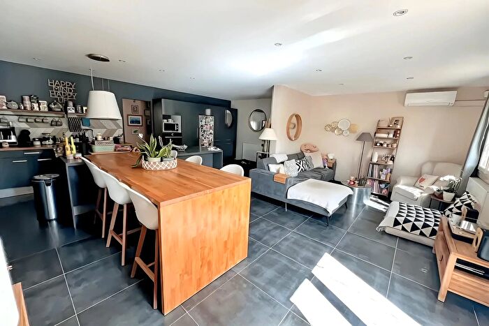 Maison à vendre - Bouillargues - 6 pièces - 4 chambres