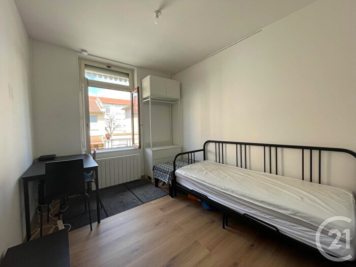 Appartement à louer - Villeurbanne, Buers - 1 pièce