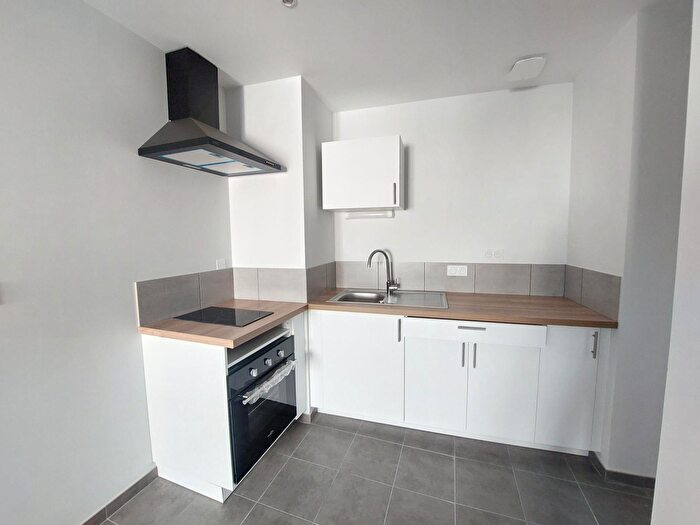 Appartement à louer - Saint-Étienne, Saint-Roch, Vivaraize, Valbenoite, Centre Deux - 2 pièces - 1 chambre