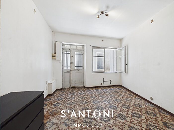 Maison à vendre - Villeneuve-lès-Béziers - 5 pièces - 4 chambres