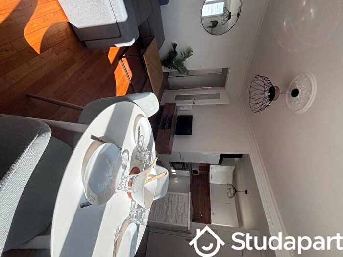 Appartement à louer - Beauséjour, Nantes - 3 pièces - 2 chambres