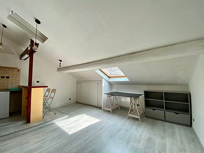 Appartement à louer - Mon Désert-Jeanne dArc, Nancy - 1 pièce