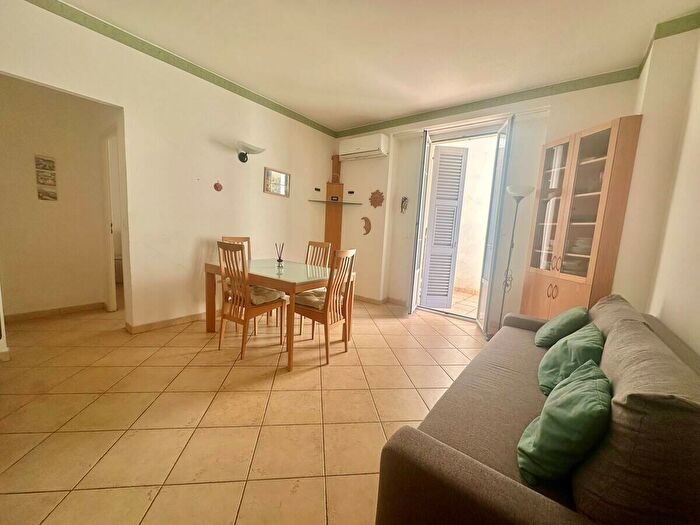 Appartement à louer - Nice - 2 pièces - 1 chambre