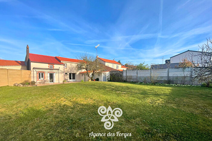 Maison à vendre - La Séguinière - 5 pièces - 3 chambres