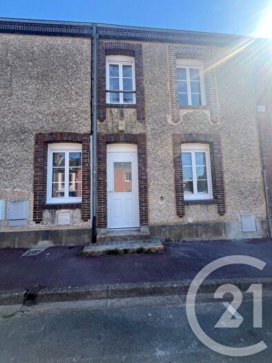 Maison 4 pièces à Brou, à louer