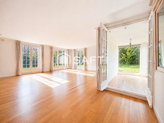 Villecresnes - Maison 7 pièces à vendre